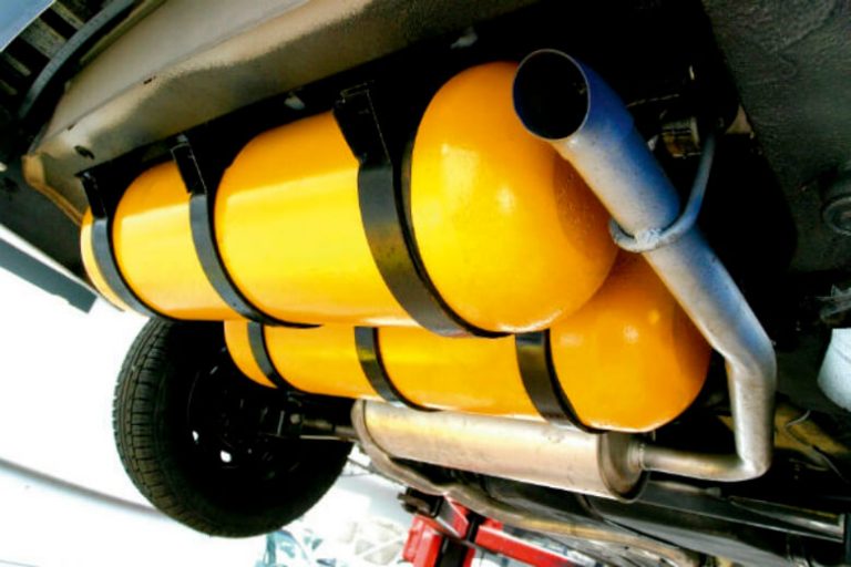 Utilizar o kit gás no auto vale a pena? - ComparaOnline