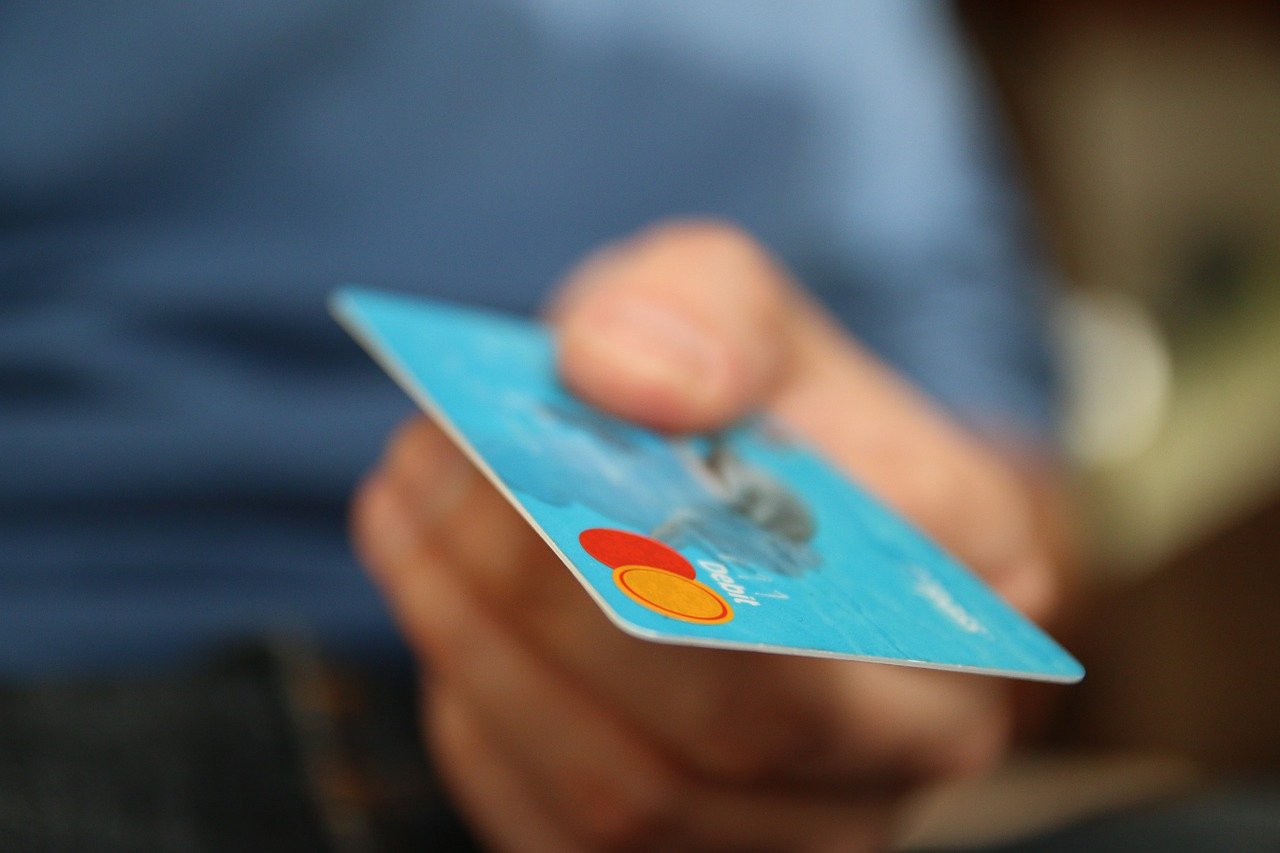 Cartão de crédito clonado: o que fazer? | ComparaOnline
